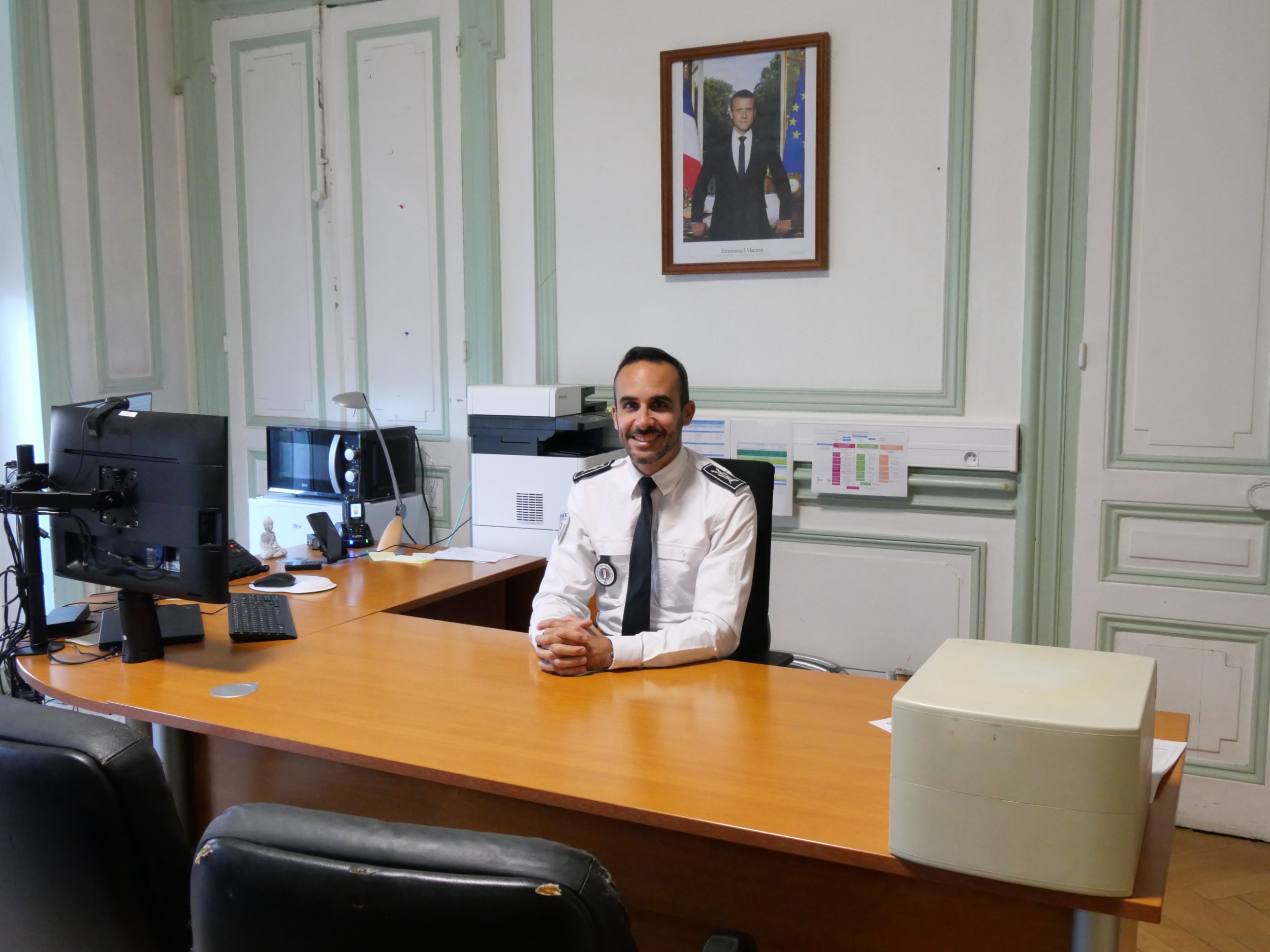 À la rencontre du commissaire de police - @villedementon