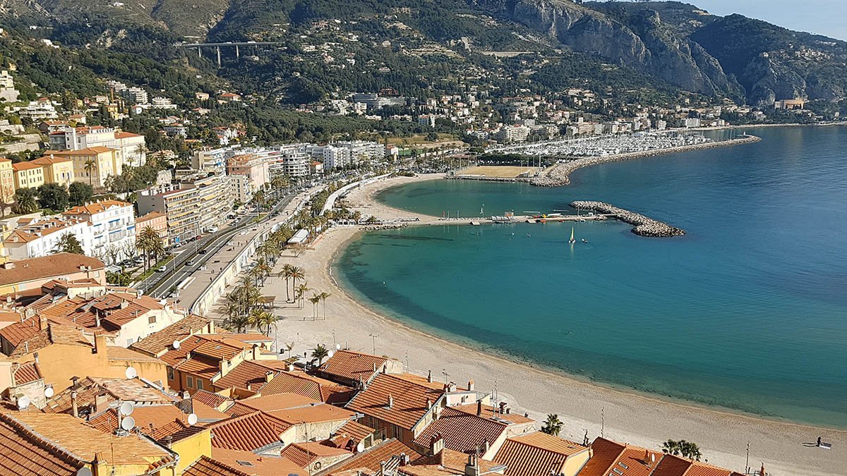 Géographie et climat - @villedementon